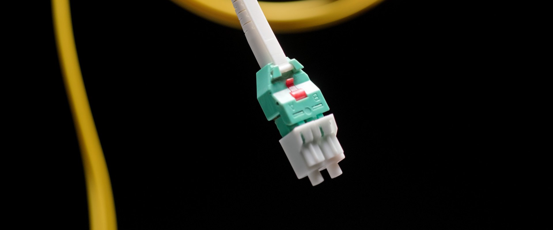 Fiber Cable Management & Connectivity: Patch Panels & Cassettes